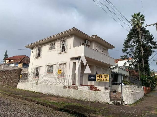 Casa / Sobrado para Venda em Porto Alegre/RS Partenon 4 Quartos