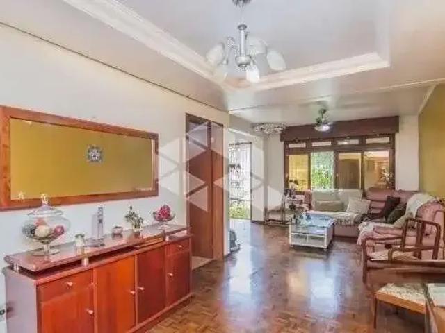 Casa / Sobrado para Venda em Porto Alegre/RS Partenon 5 Quartos