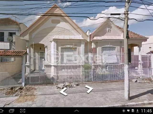 Casa / Sobrado para Venda em Porto Alegre/RS Partenon 5 Quartos