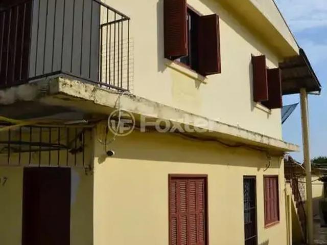 Casa / Sobrado para Venda em Porto Alegre/RS Partenon 5 Quartos