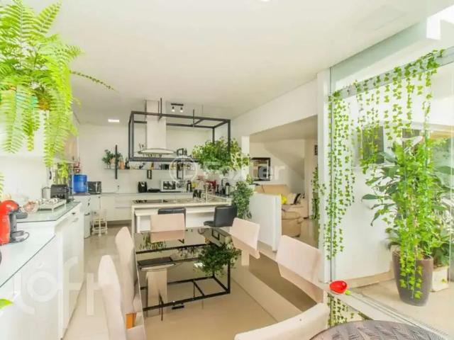 Casa / Sobrado para Venda em Porto Alegre/RS Partenon 6 Quartos