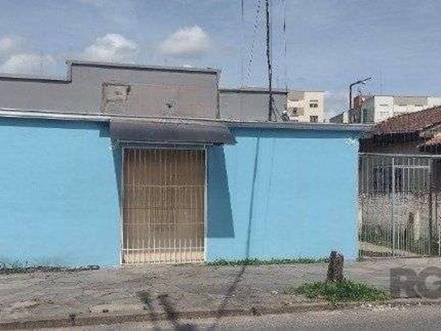 Casa / Sobrado para Venda em Porto Alegre/RS Partenon 6 Quartos