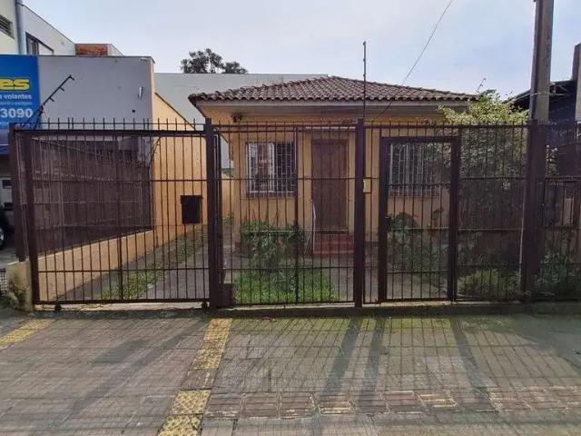 Casa / Sobrado para Venda em Porto Alegre/RS Partenon 2 Quartos