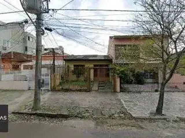Casa / Sobrado para Venda em Porto Alegre/RS Partenon 2 Quartos