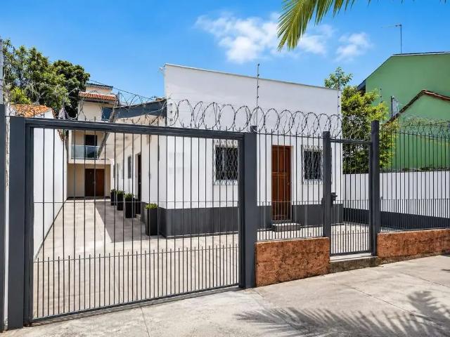 Casa / Sobrado para Venda em Porto Alegre/RS Partenon 2 Quartos
