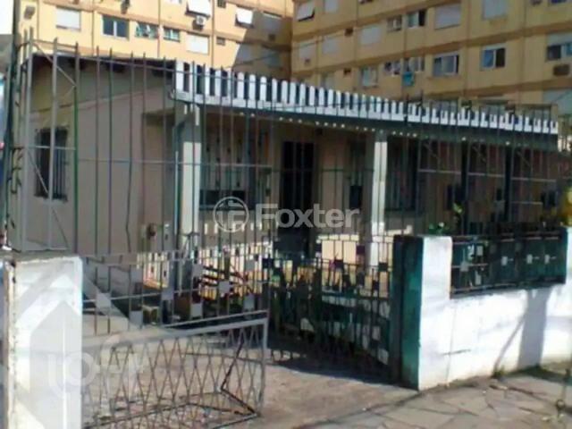 Casa / Sobrado para Venda em Porto Alegre/RS Partenon 2 Quartos
