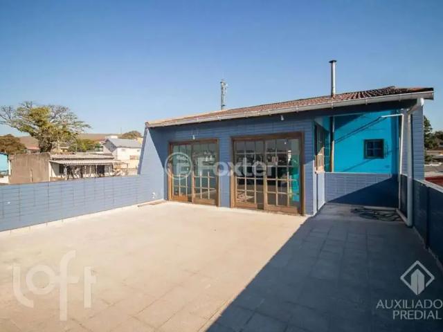 Casa / Sobrado para Venda em Porto Alegre/RS Partenon 3 Quartos