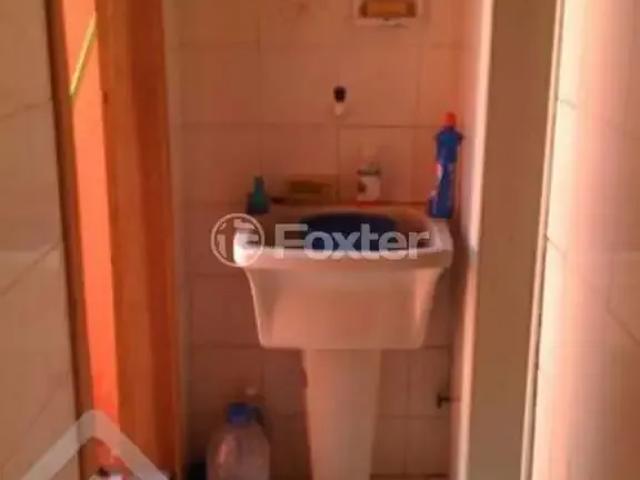Casa / Sobrado para Venda em Porto Alegre/RS Partenon 3 Quartos