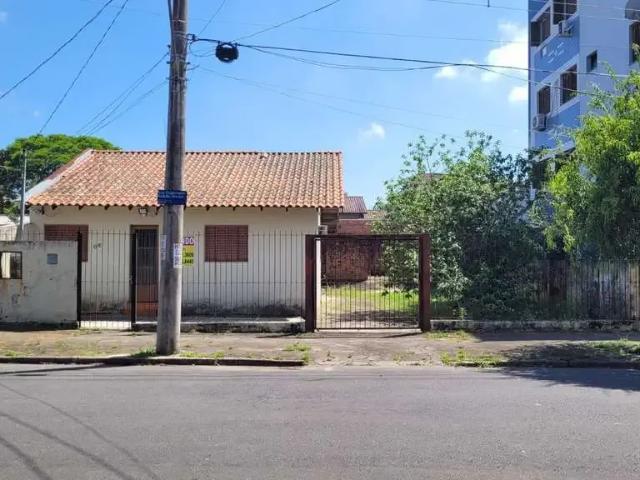 Casa / Sobrado para Venda em Porto Alegre/RS Partenon 3 Quartos