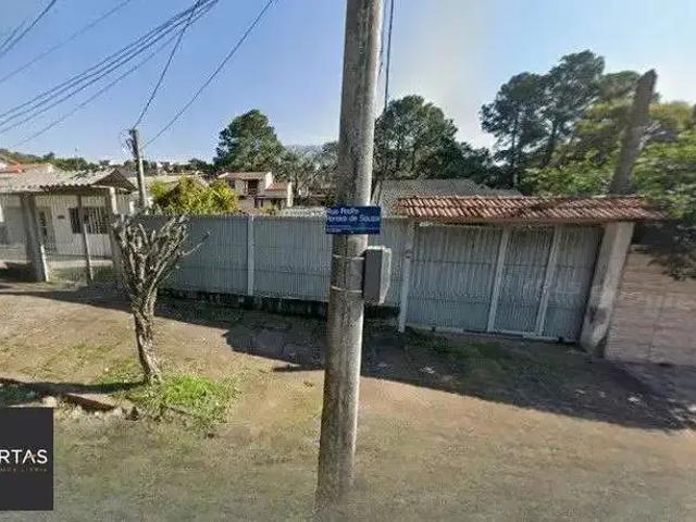 Casa / Sobrado para Venda em Porto Alegre/RS Partenon 3 Quartos