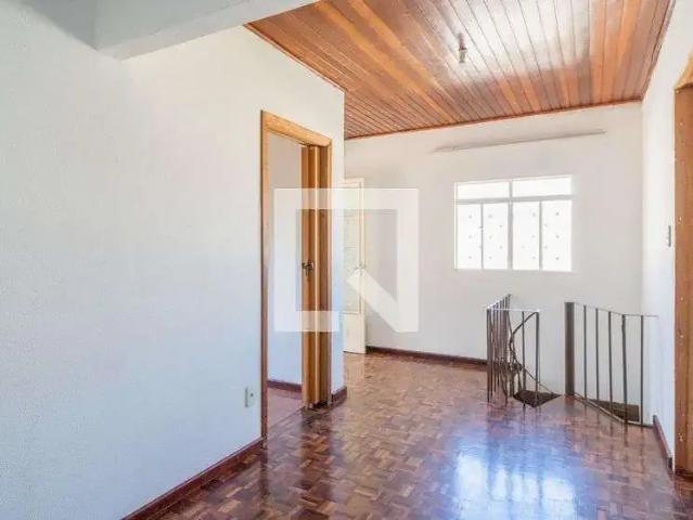 Casa / Sobrado para Venda em Porto Alegre/RS Partenon 3 Quartos