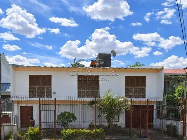 Casa / Sobrado para Venda em Porto Alegre/RS Partenon 3 Quartos