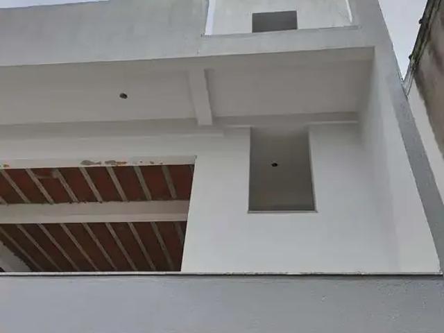Casa / Sobrado para Venda em Porto Alegre/RS Partenon 3 Quartos