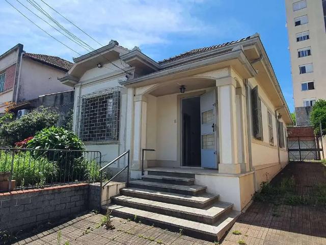 Casa / Sobrado para Venda em Porto Alegre/RS Partenon 3 Quartos