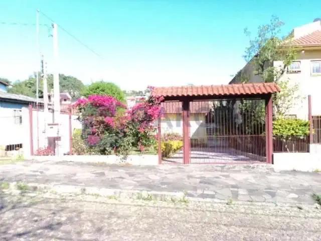 Casa / Sobrado para Venda em Porto Alegre/RS Partenon 3 Quartos