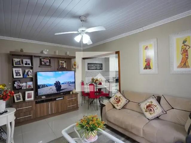 Casa / Sobrado para Venda em Porto Alegre/RS Partenon 3 Quartos