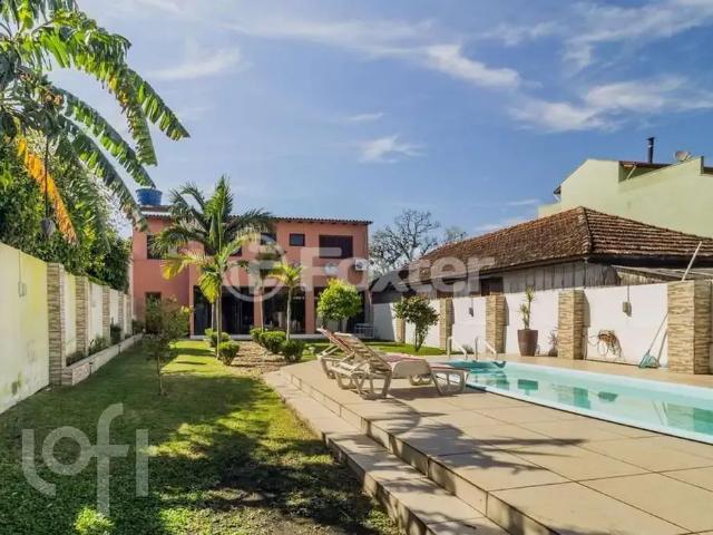 Casa / Sobrado para Venda em Porto Alegre/RS Partenon 3 Quartos