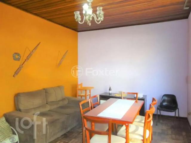Casa / Sobrado para Venda em Porto Alegre/RS Partenon 3 Quartos