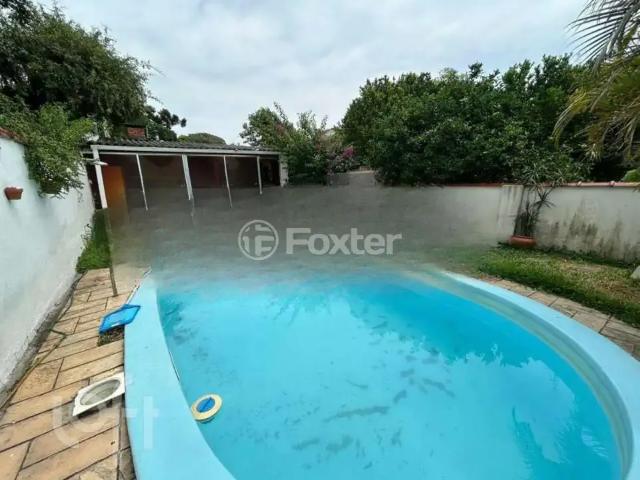 Casa / Sobrado para Venda em Porto Alegre/RS Partenon 3 Quartos