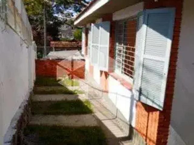 Casa / Sobrado para Venda em Porto Alegre/RS Partenon 3 Quartos
