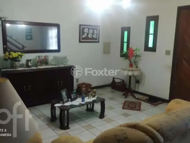 Casa / Sobrado para Venda em Porto Alegre/RS Partenon 3 Quartos