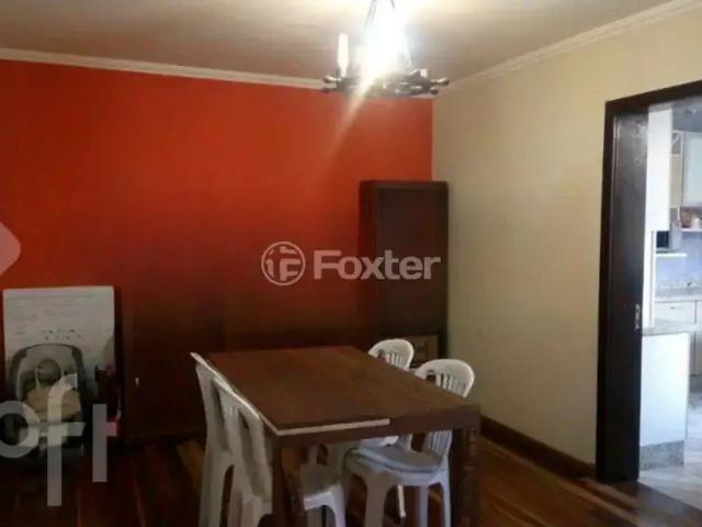 Casa / Sobrado para Venda em Porto Alegre/RS Partenon 3 Quartos