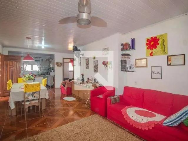 Casa / Sobrado para Venda em Porto Alegre/RS Partenon 3 Quartos