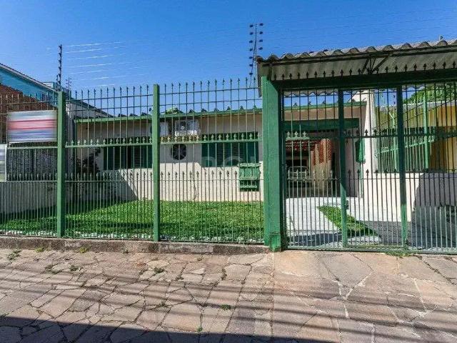 Casa / Sobrado para Venda em Porto Alegre/RS Parque Santa Fé 3 Quartos