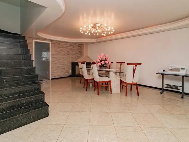 Casa / Sobrado para Venda em Porto Alegre/RS Parque Santa Fé 3 Quartos