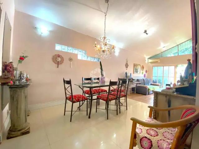 Casa / Sobrado para Venda em Porto Alegre/RS Parque Santa Fé 3 Quartos
