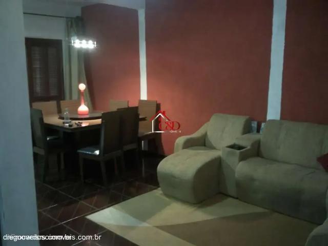 Casa / Sobrado para Venda em Porto Alegre/RS Parque Santa Fé 3 Quartos