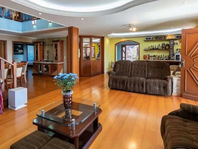 Casa / Sobrado para Venda em Porto Alegre/RS Parque Santa Fé 4 Quartos