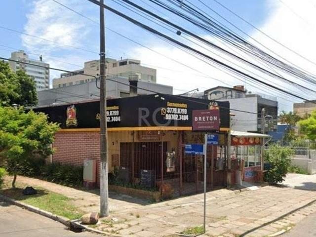 Casa / Sobrado para Venda em Porto Alegre/RS Passo da Areia 2 Quartos