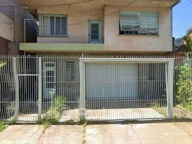 Casa / Sobrado para Venda em Porto Alegre/RS Passo da Areia 4 Quartos