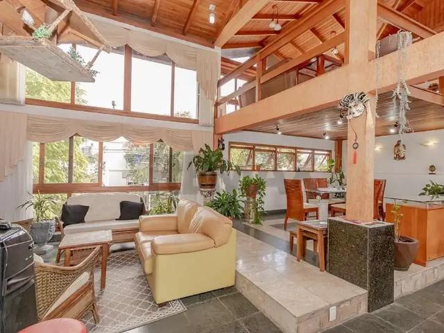 Casa / Sobrado para Venda em Porto Alegre/RS Passo da Areia 4 Quartos