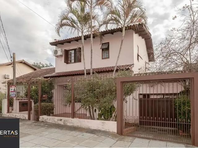 Casa / Sobrado para Venda em Porto Alegre/RS Passo da Areia 4 Quartos