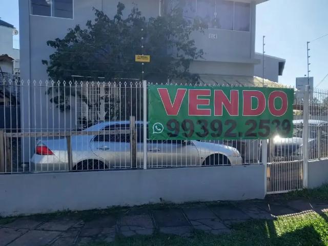 Casa / Sobrado para Venda em Porto Alegre/RS Passo da Areia 5 Quartos