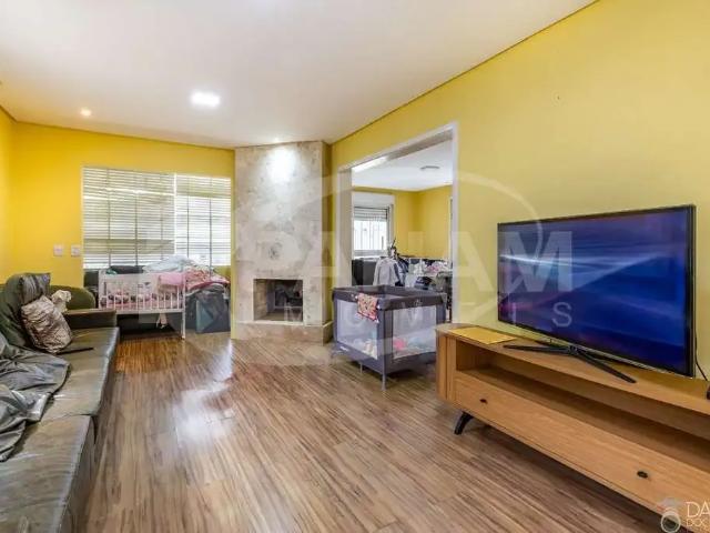 Casa / Sobrado para Venda em Porto Alegre/RS Passo da Areia 5 Quartos