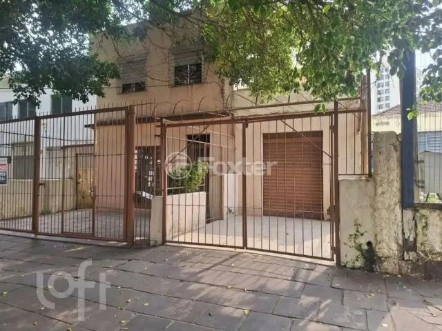 Casa / Sobrado para Venda em Porto Alegre/RS Passo da Areia 6 Quartos