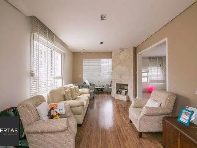 Casa / Sobrado para Venda em Porto Alegre/RS Passo da Areia 6 Quartos