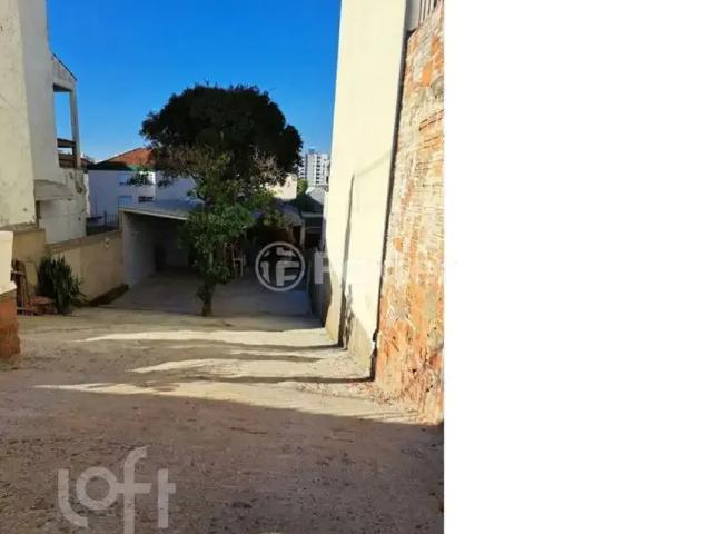 Casa / Sobrado para Venda em Porto Alegre/RS Passo da Areia 1 Quartos
