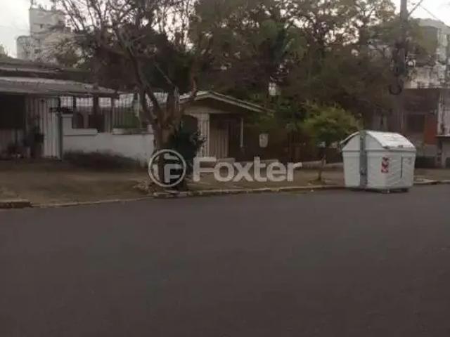 Casa / Sobrado para Venda em Porto Alegre/RS Passo da Areia 1 Quartos