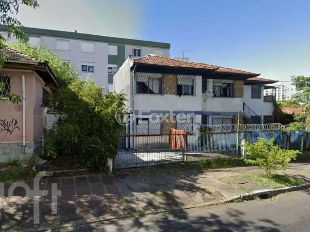Casa / Sobrado para Venda em Porto Alegre/RS Passo da Areia 1 Quartos