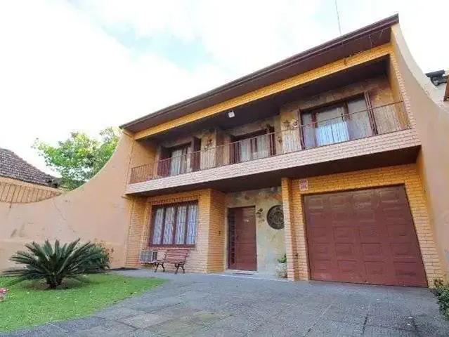 Casa / Sobrado para Venda em Porto Alegre/RS Passo da Areia 3 Quartos