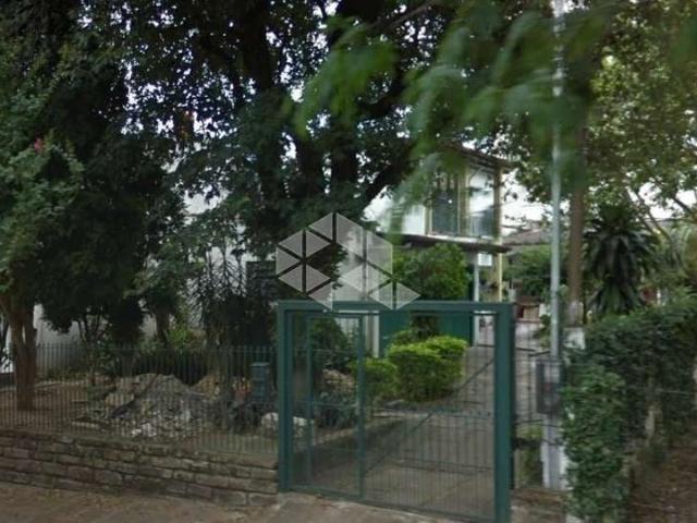 Casa / Sobrado para Venda em Porto Alegre/RS Passo da Areia 3 Quartos