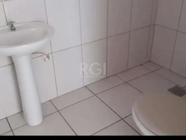 Casa / Sobrado para Venda em Porto Alegre/RS Passo da Areia 3 Quartos