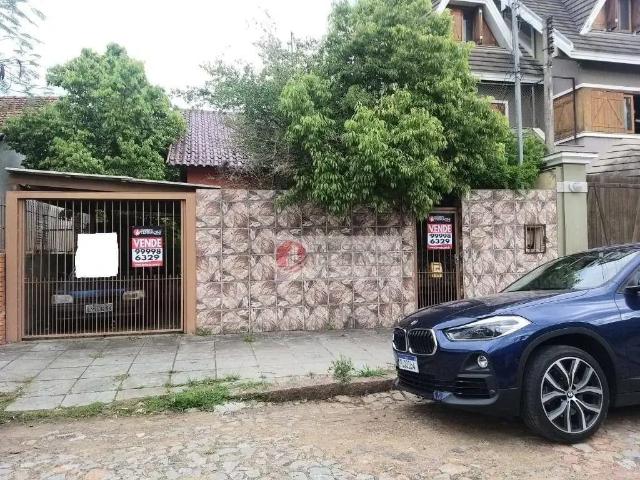Casa / Sobrado para Venda em Porto Alegre/RS Passo da Areia 3 Quartos