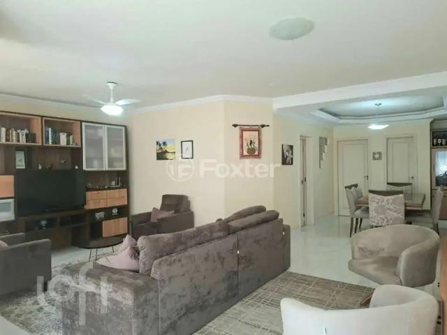 Casa / Sobrado para Venda em Porto Alegre/RS Passo da Areia 3 Quartos