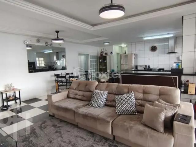 Casa / Sobrado para Venda em Porto Alegre/RS Passo da Areia 3 Quartos
