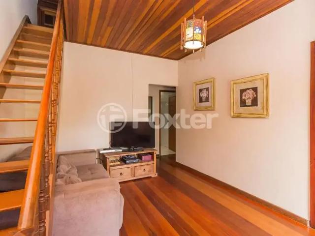 Casa / Sobrado para Venda em Porto Alegre/RS Passo da Areia 3 Quartos